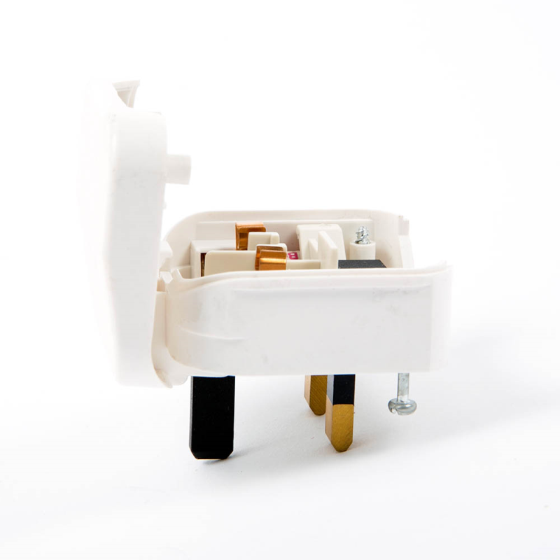 European To Uk Psu Converter Plug. White 3 Amp (Pcp) | EuroNetwork